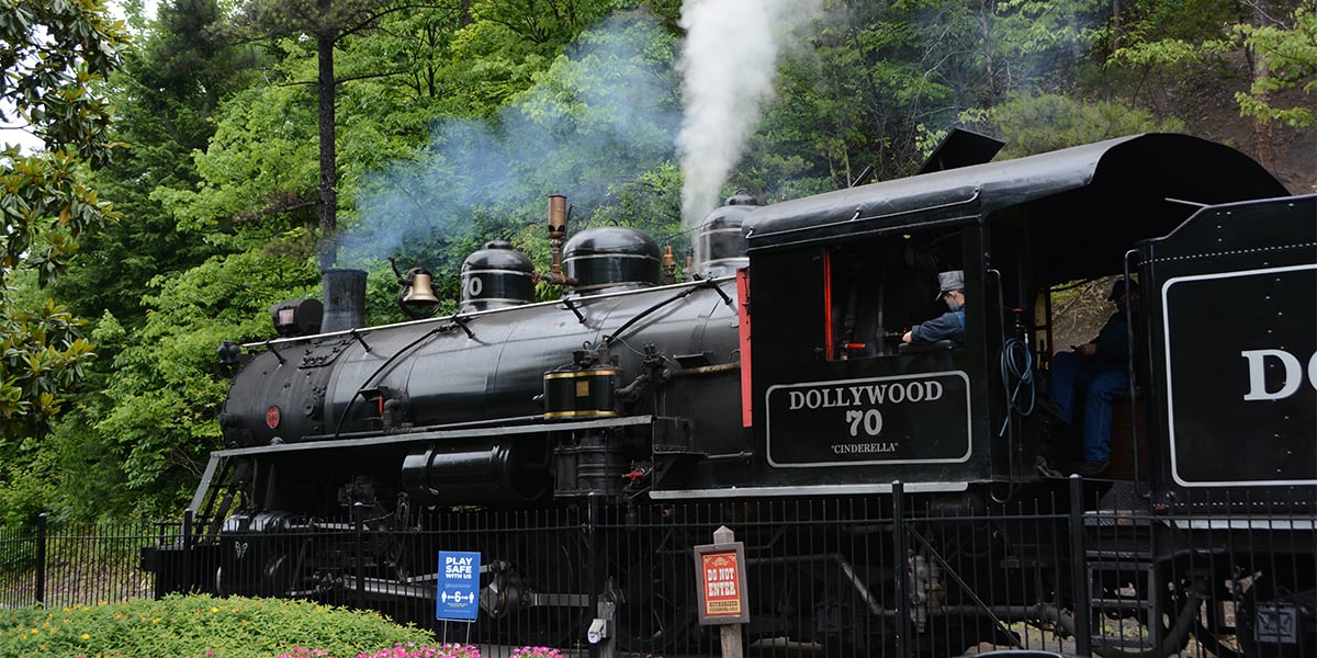This 85-Year-Old Ride Is the Oldest at Dollywood in Pigeon Forge